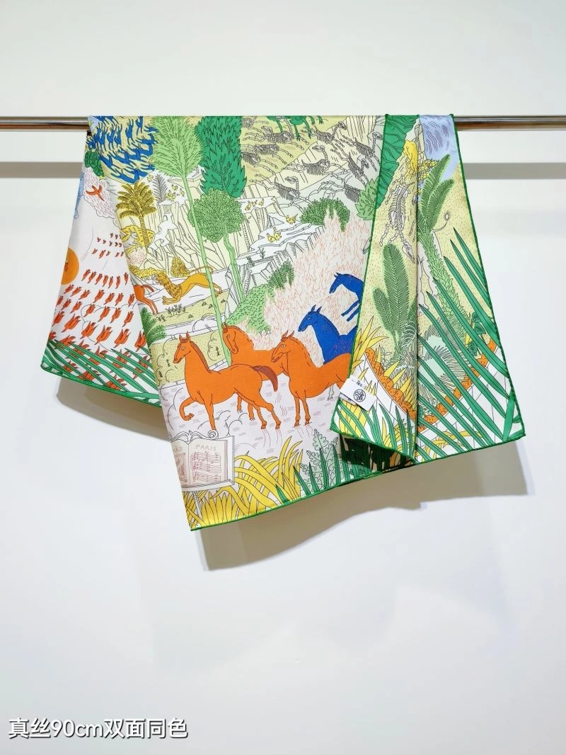 Accurate model Hermes Scarf
