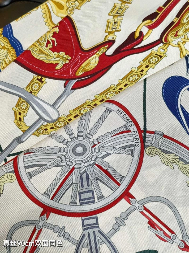 Accurate model Hermes Scarf