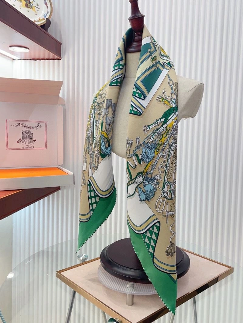Exact replica Hermes Scarf