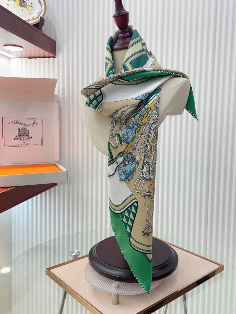 Exact replica Hermes Scarf