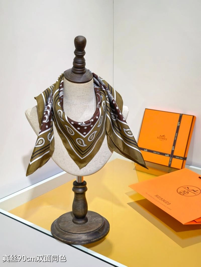 Discounted Hermes Scarf