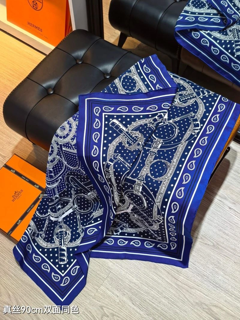 Accurate model Hermes Scarf