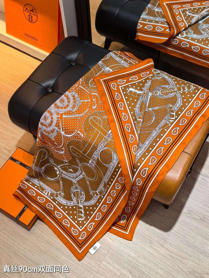 Value-priced Hermes Scarf
