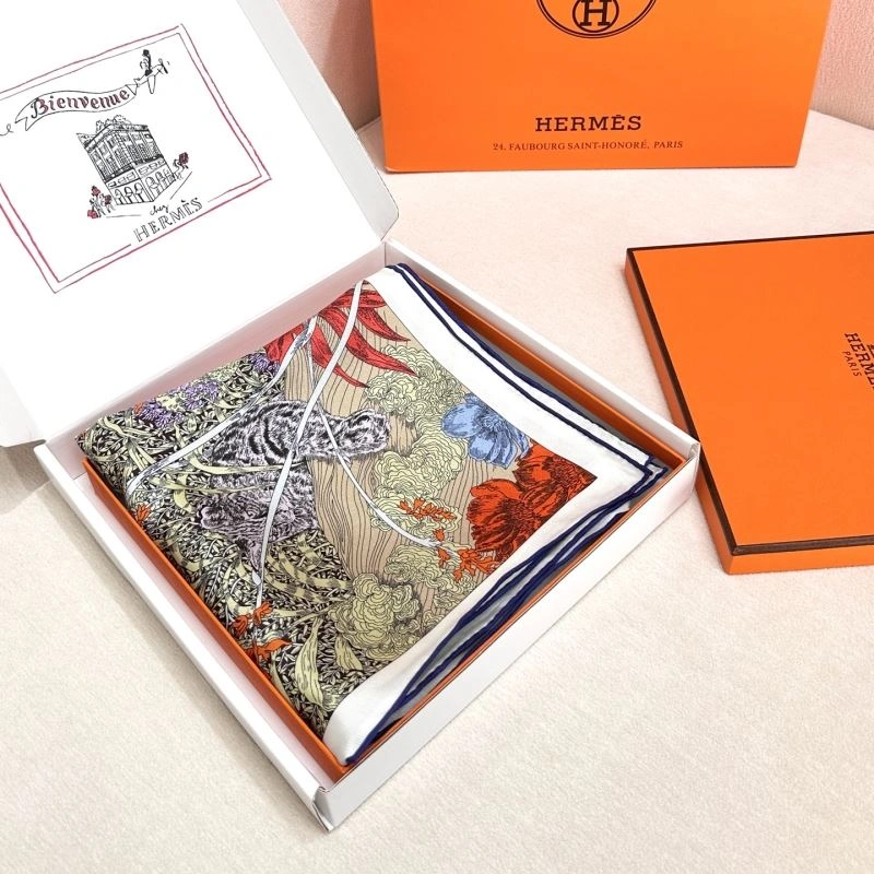 Brand-authenticated Hermes Scarf