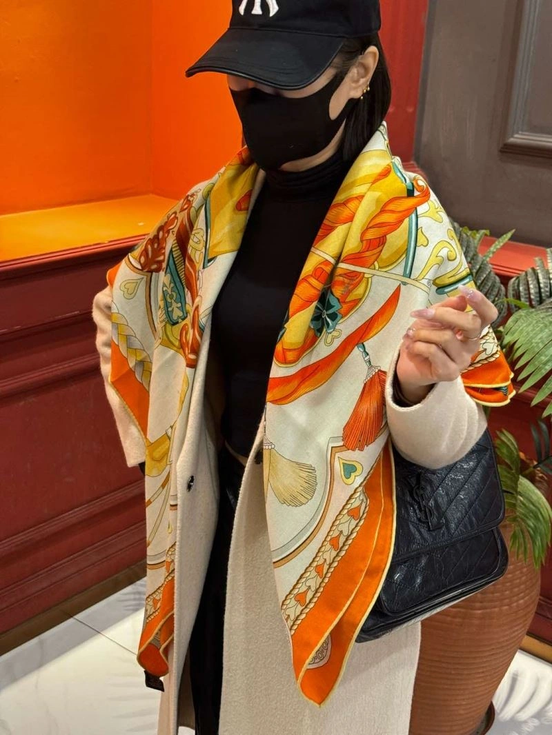 Hermes Scarf