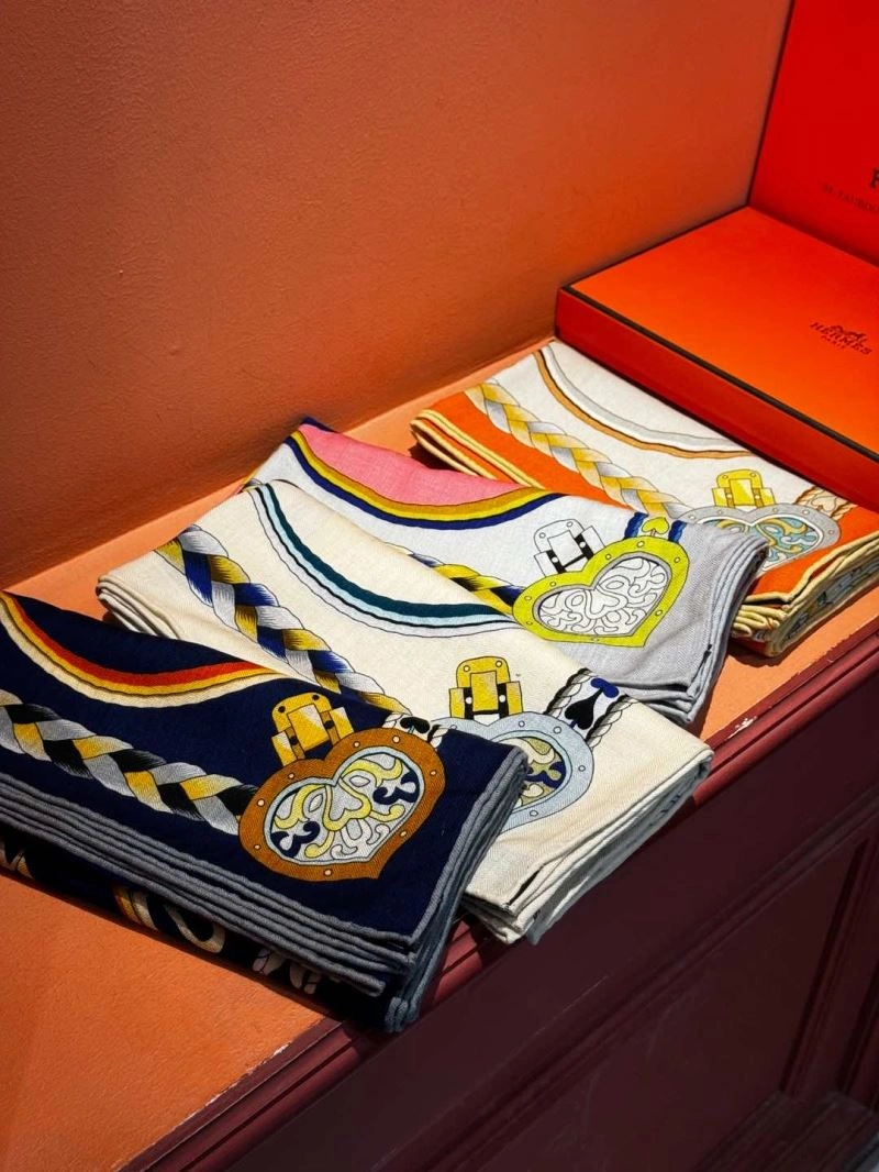 Brand-authenticated Hermes Scarf