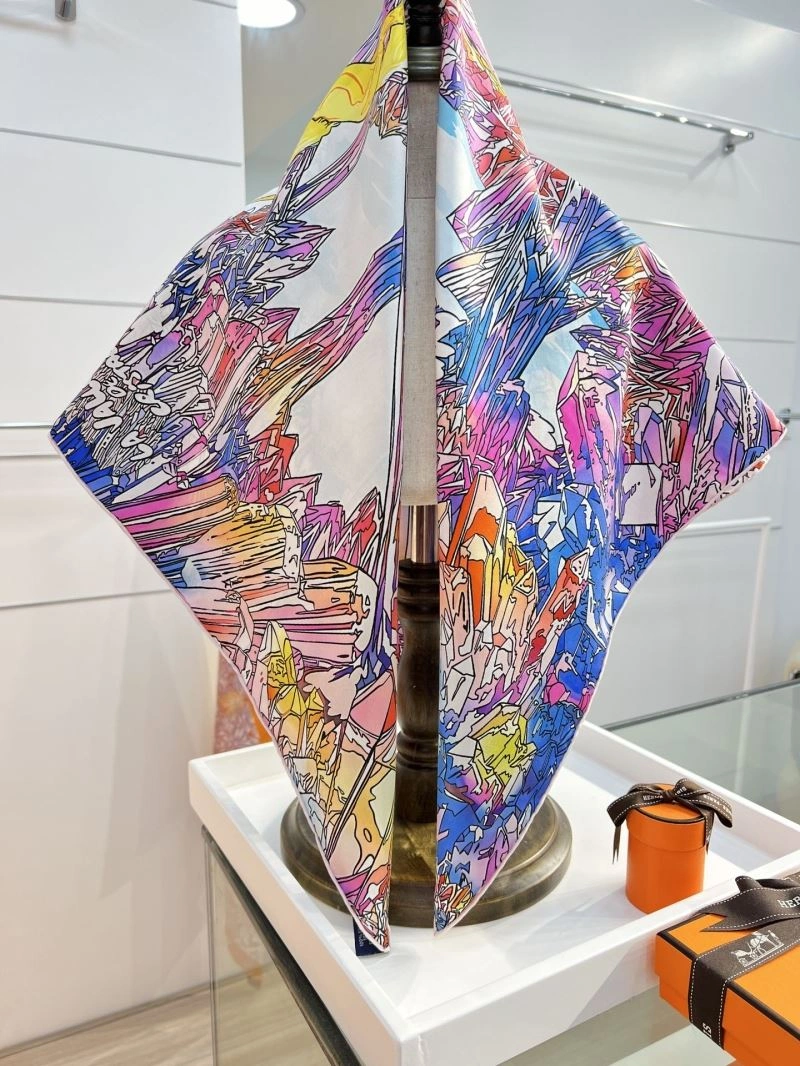 Value-priced Hermes Scarf