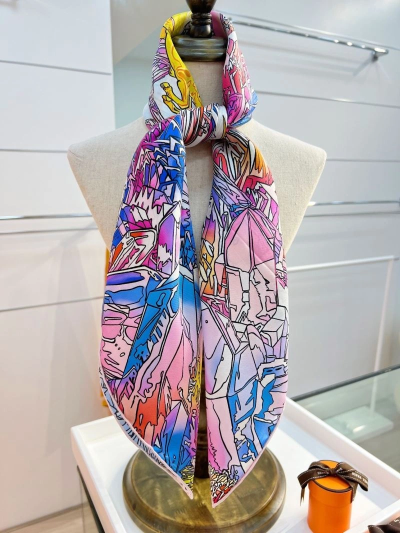 Value-priced Hermes Scarf