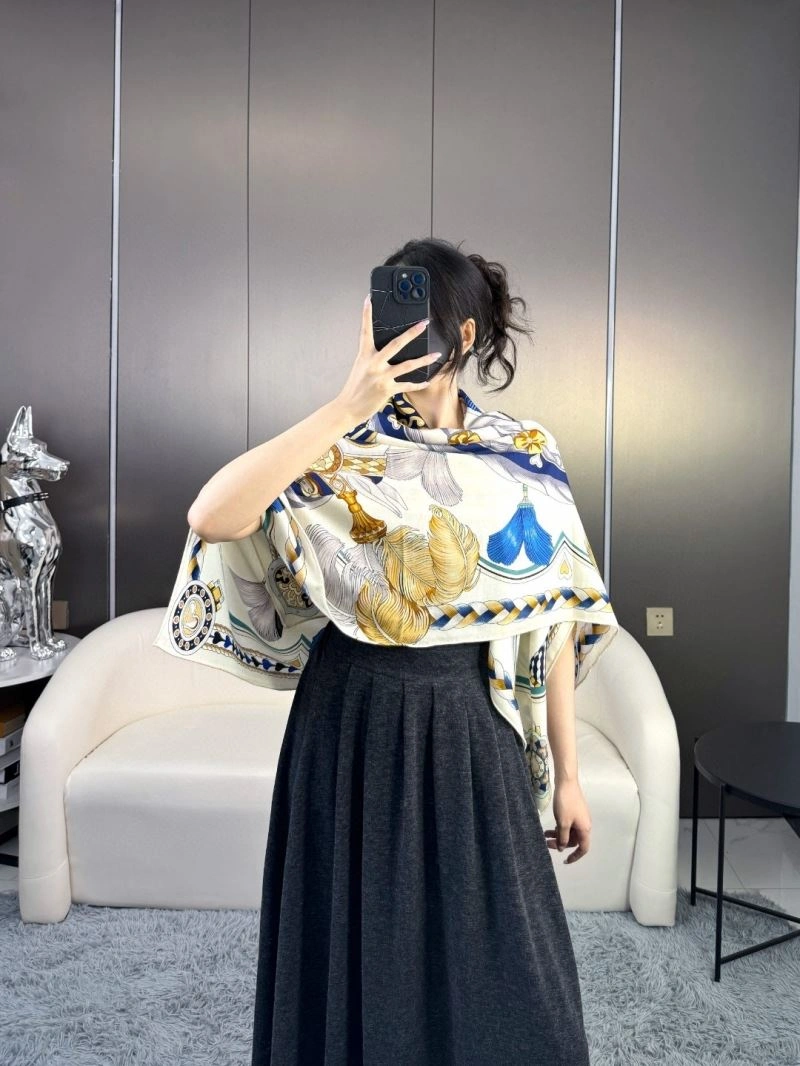 Exact replica Hermes Scarf