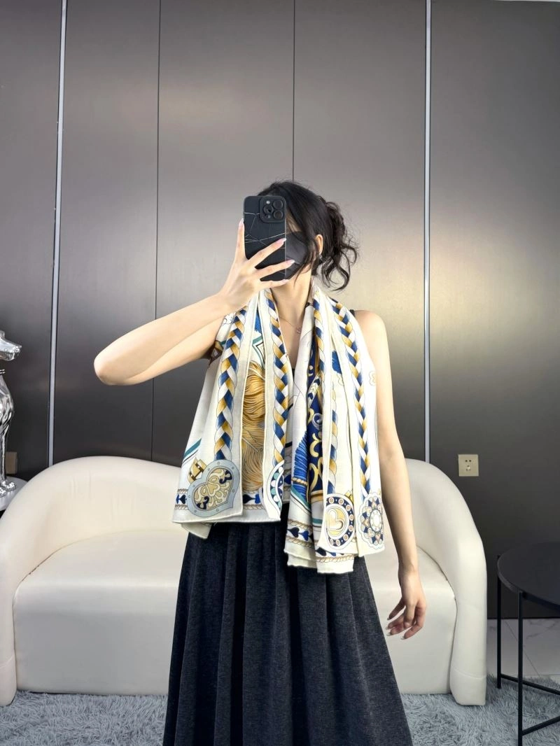 Exact replica Hermes Scarf
