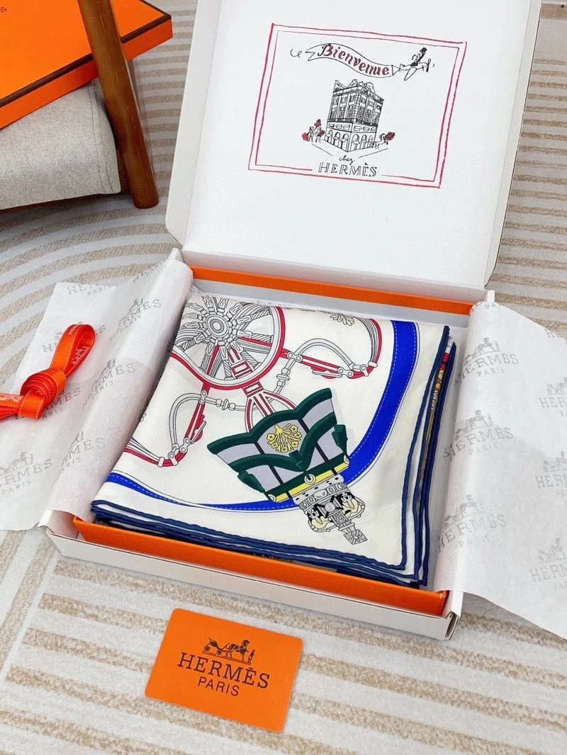 Accurate model Hermes Scarf