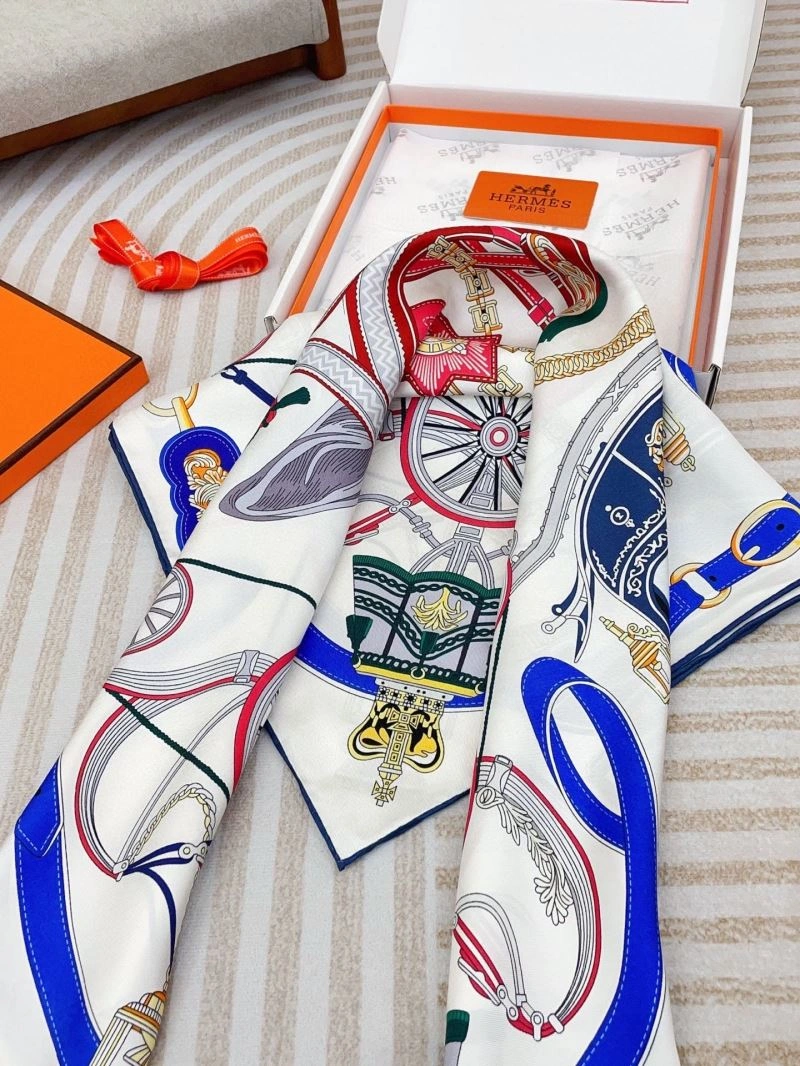 Accurate model Hermes Scarf