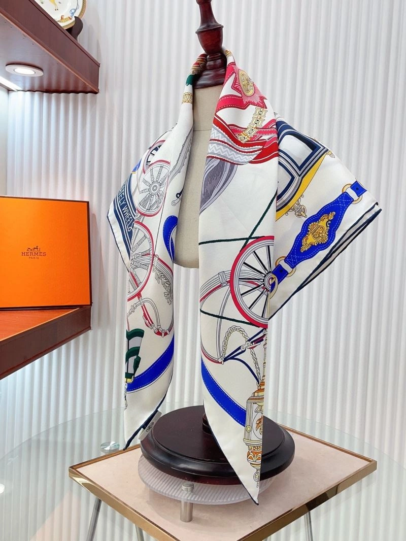 Accurate model Hermes Scarf