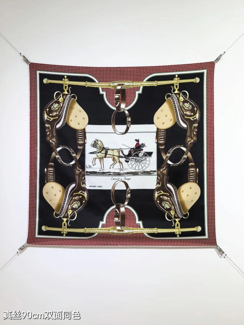 Low-cost Hermes Scarf