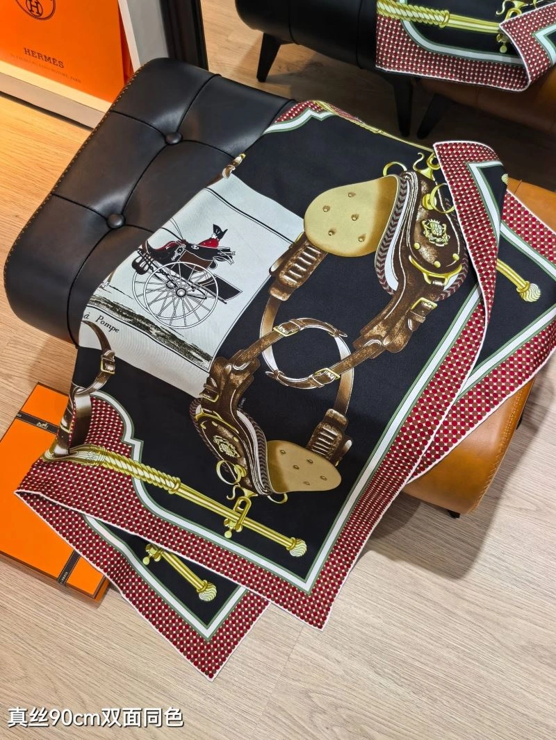 Low-cost Hermes Scarf
