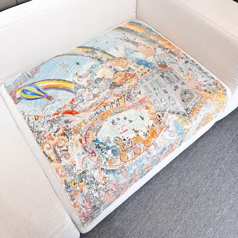 Accurate model Hermes Scarf