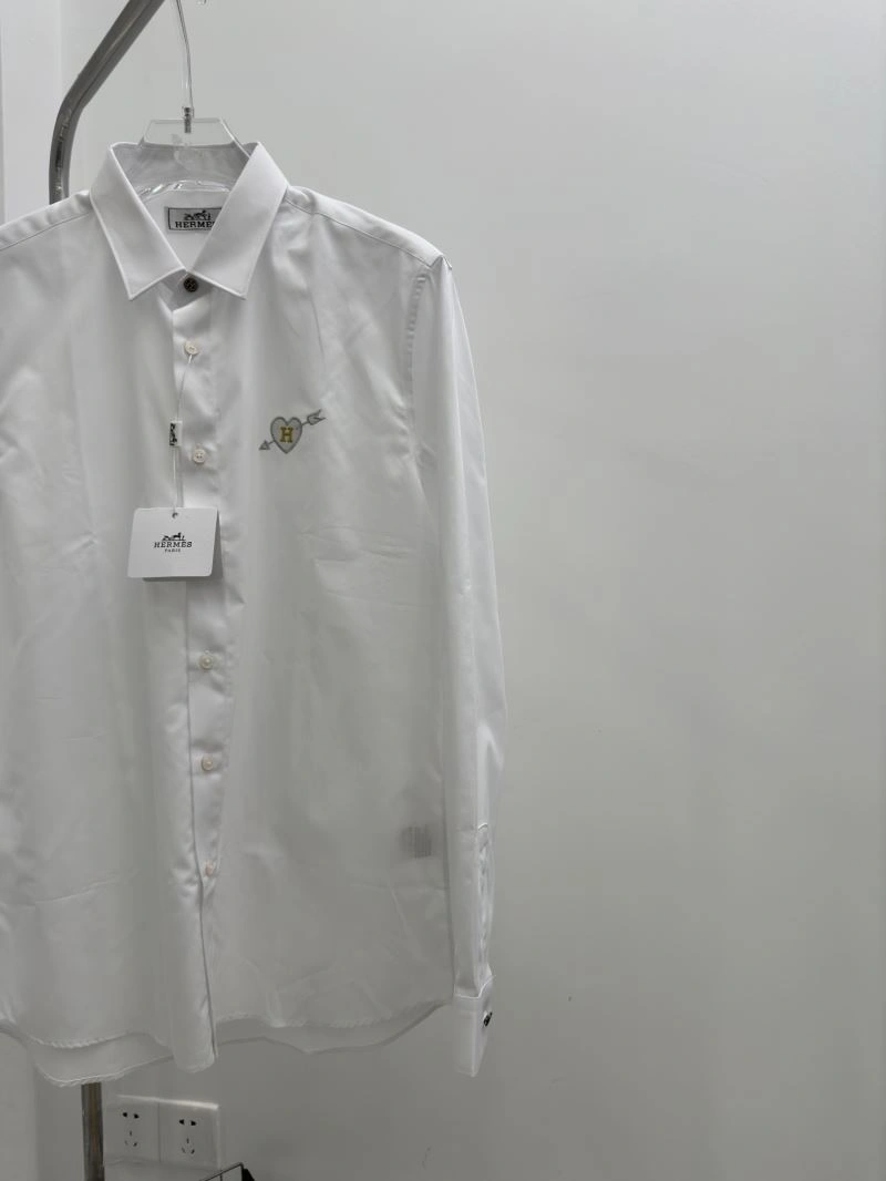 Indistinguishable Hermes Shirts