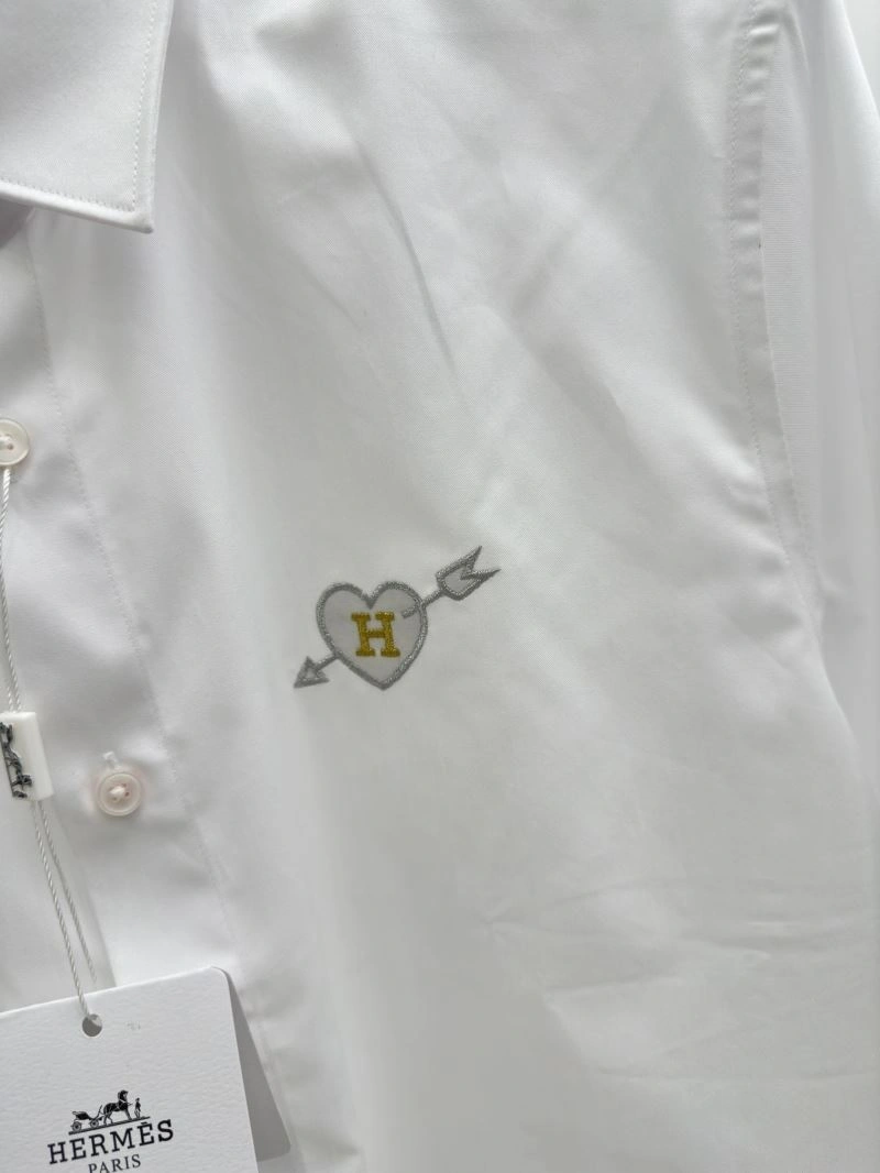 Indistinguishable Hermes Shirts
