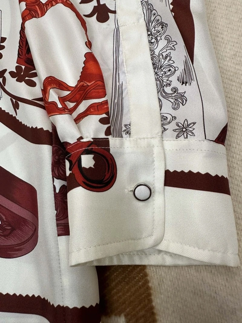Indistinguishable Hermes Shirts