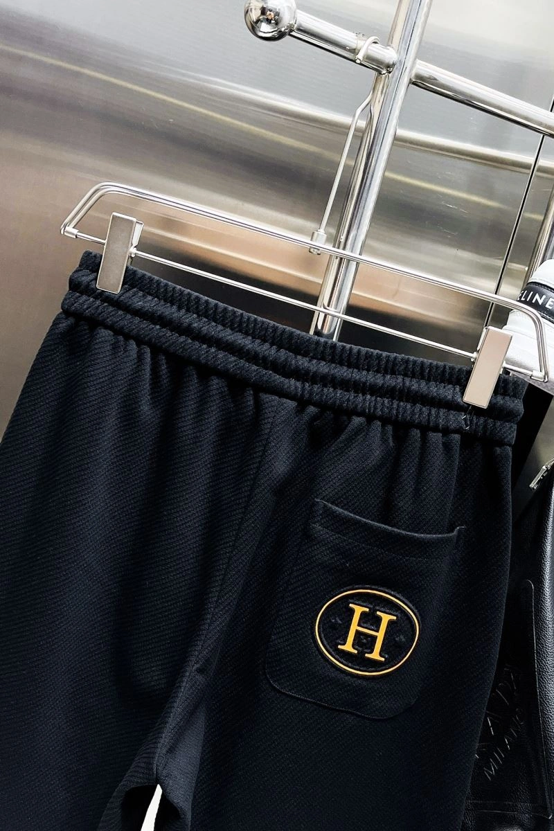 Indistinguishable Hermes Short Pants