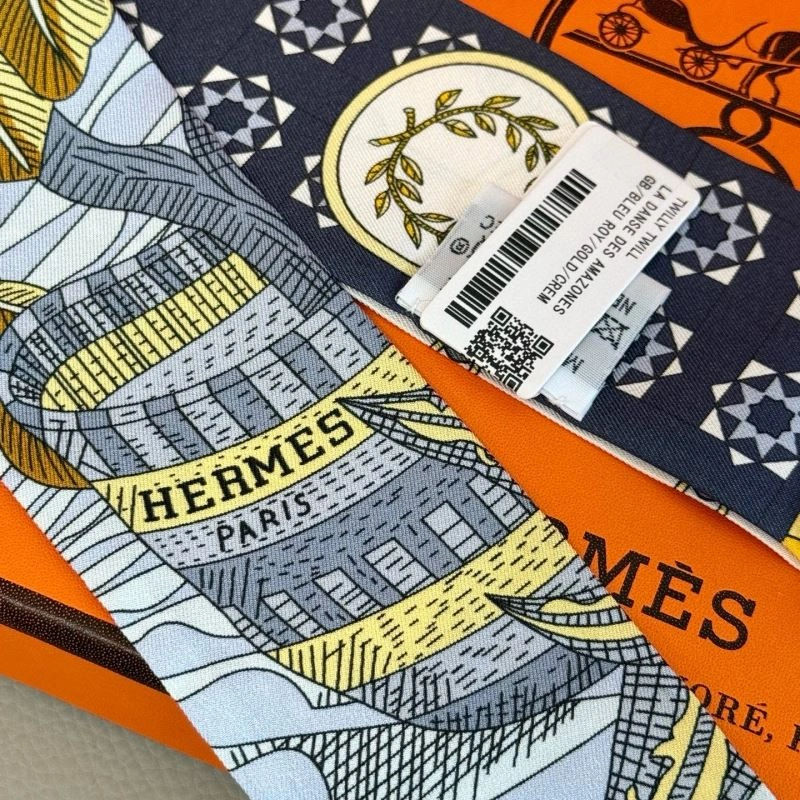 Precise copy Hermes Silk
