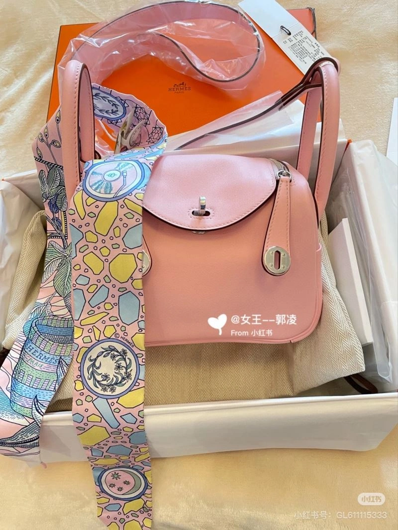 Hermes Silk