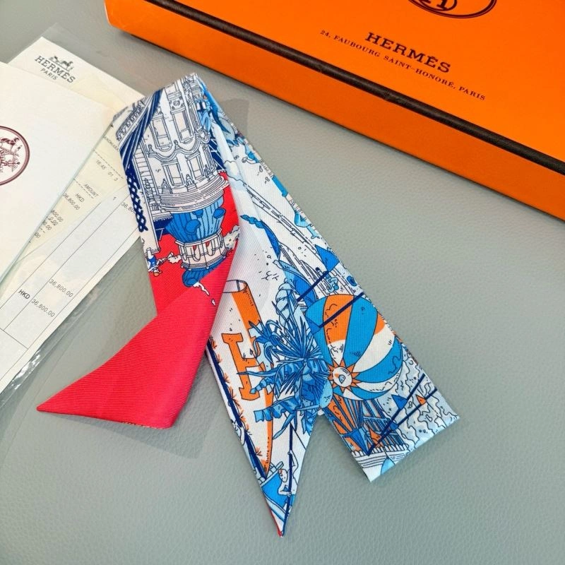 Exact replica Hermes Silk