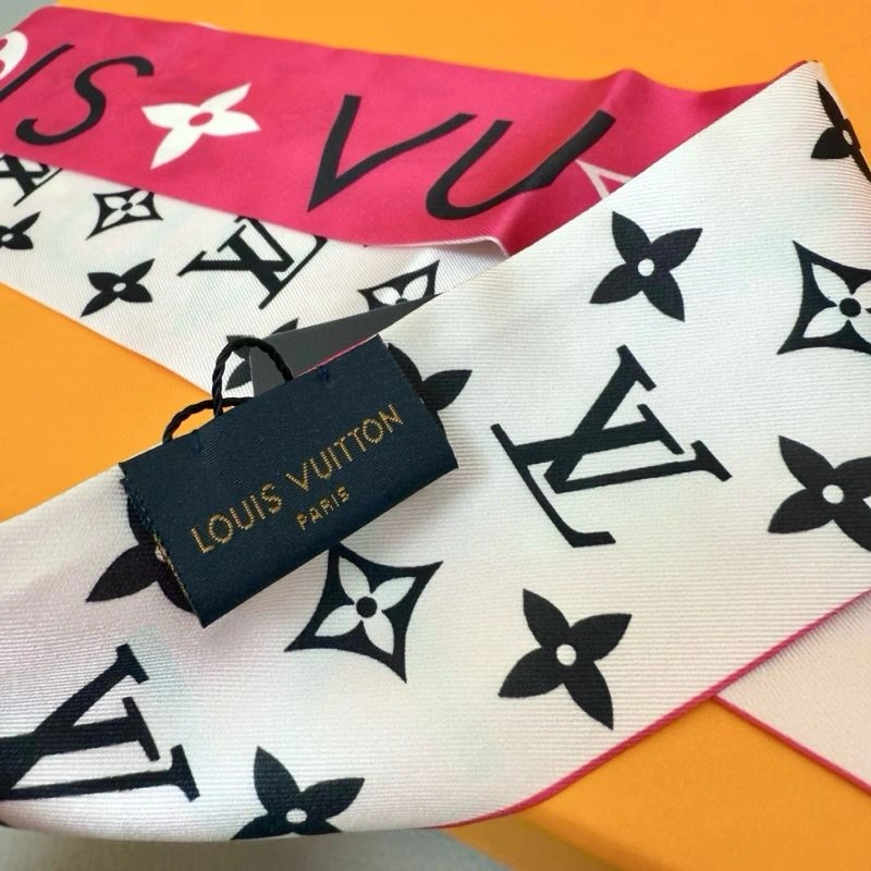 Hermes Silk