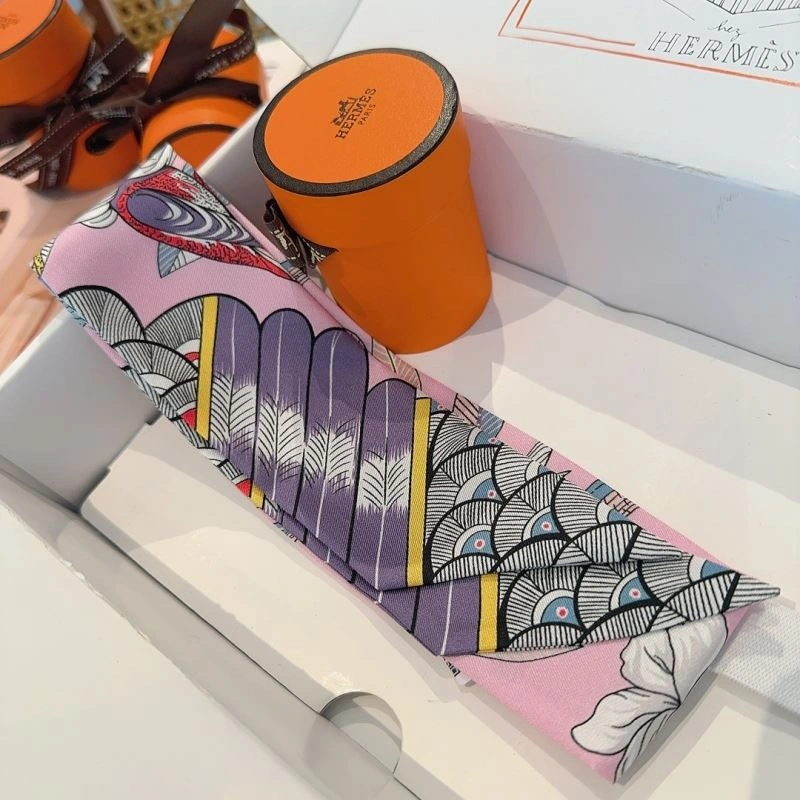 Cut-rate Hermes Silk