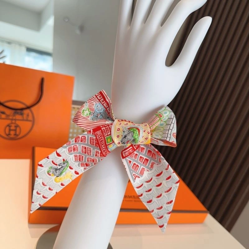 Precise copy Hermes Silk