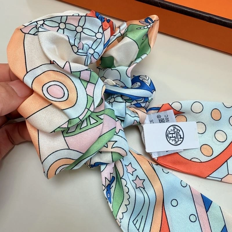 Accurate model Hermes Silk