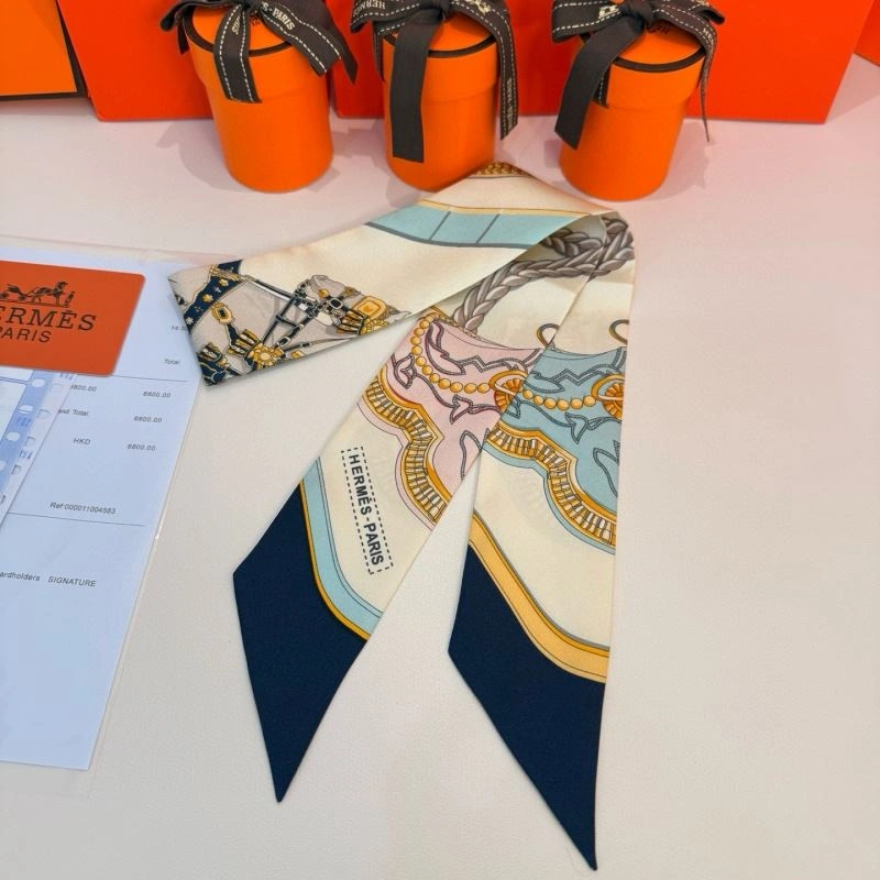 Indistinguishable Hermes Silk