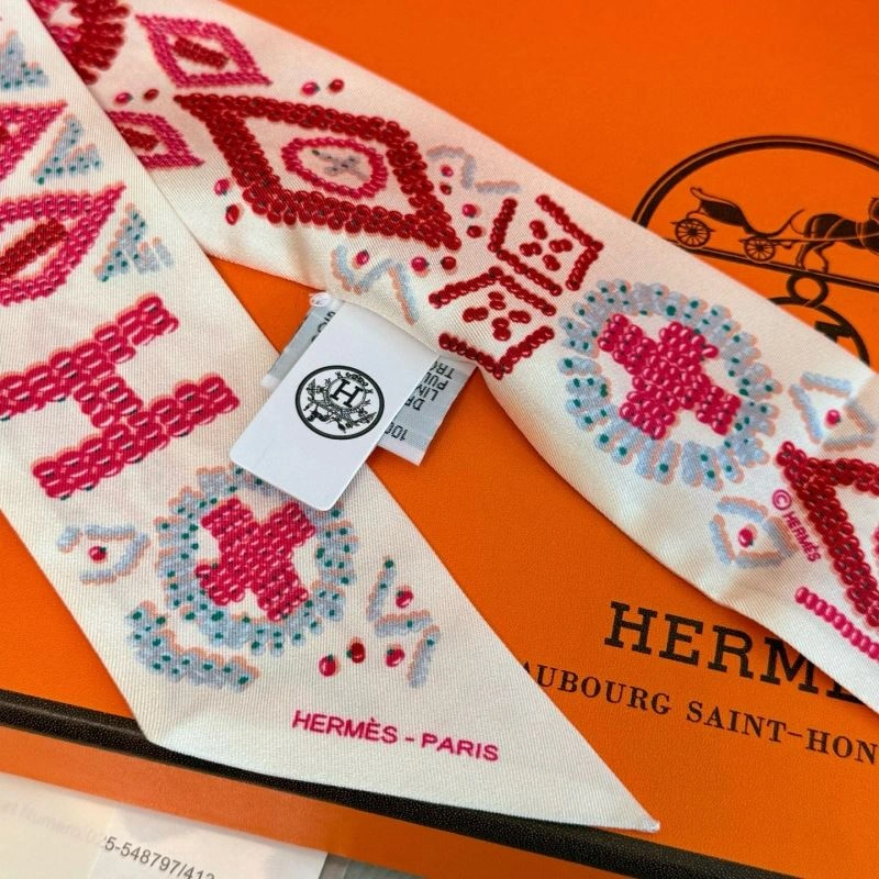 Accurate model Hermes Silk