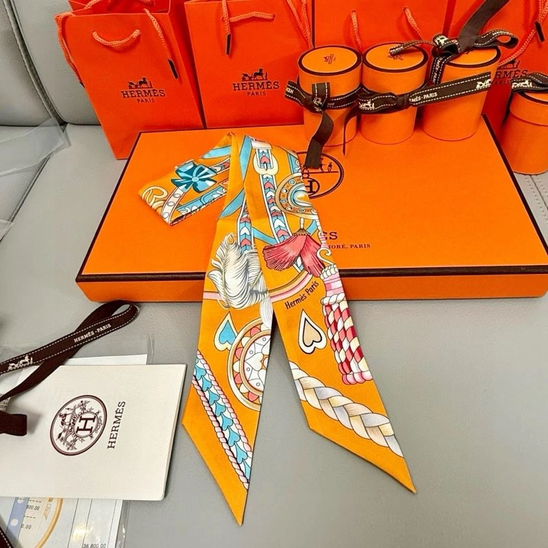 Top mirror Hermes Silk