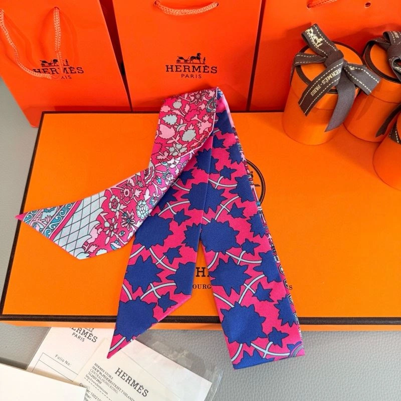Exact replica Hermes Silk