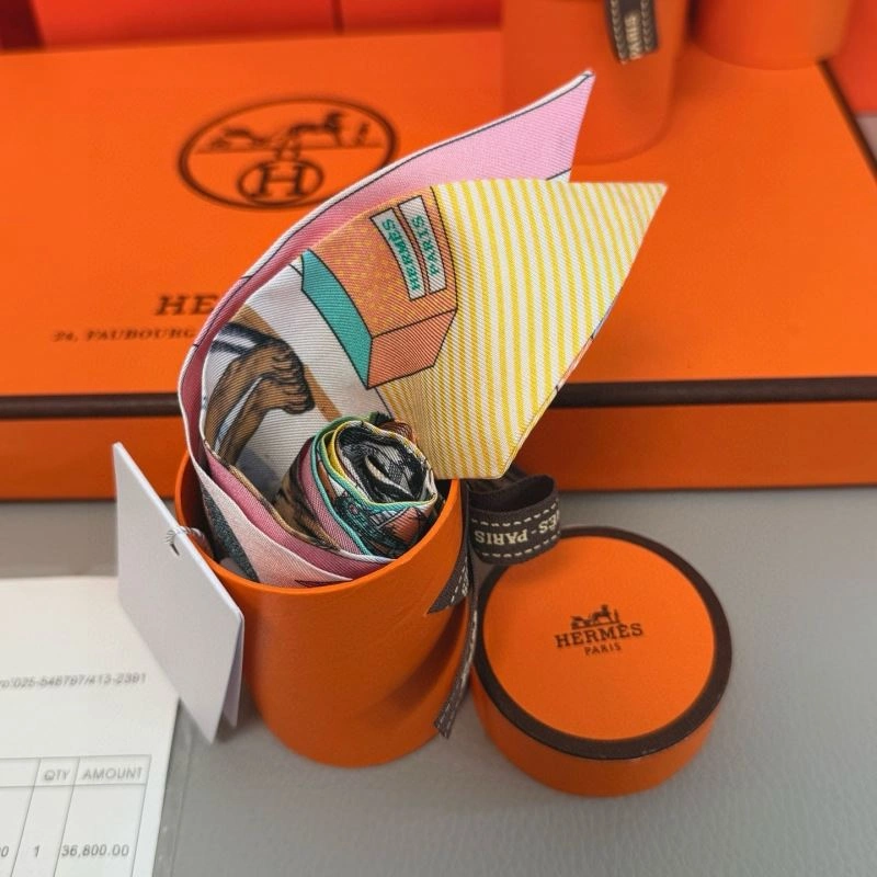 Top match Hermes Silk