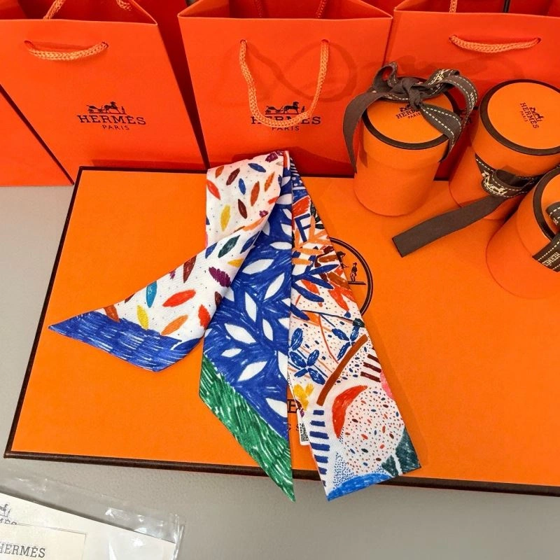 Accurate model Hermes Silk