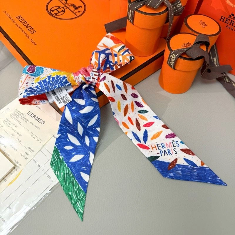 Accurate model Hermes Silk