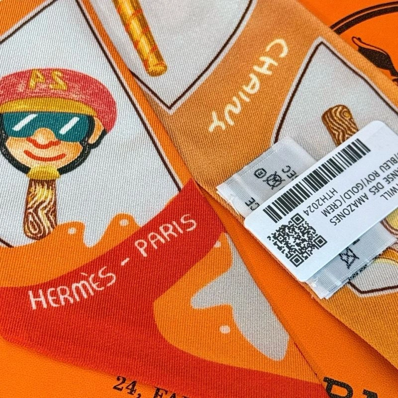 Brand-authenticated Hermes Silk