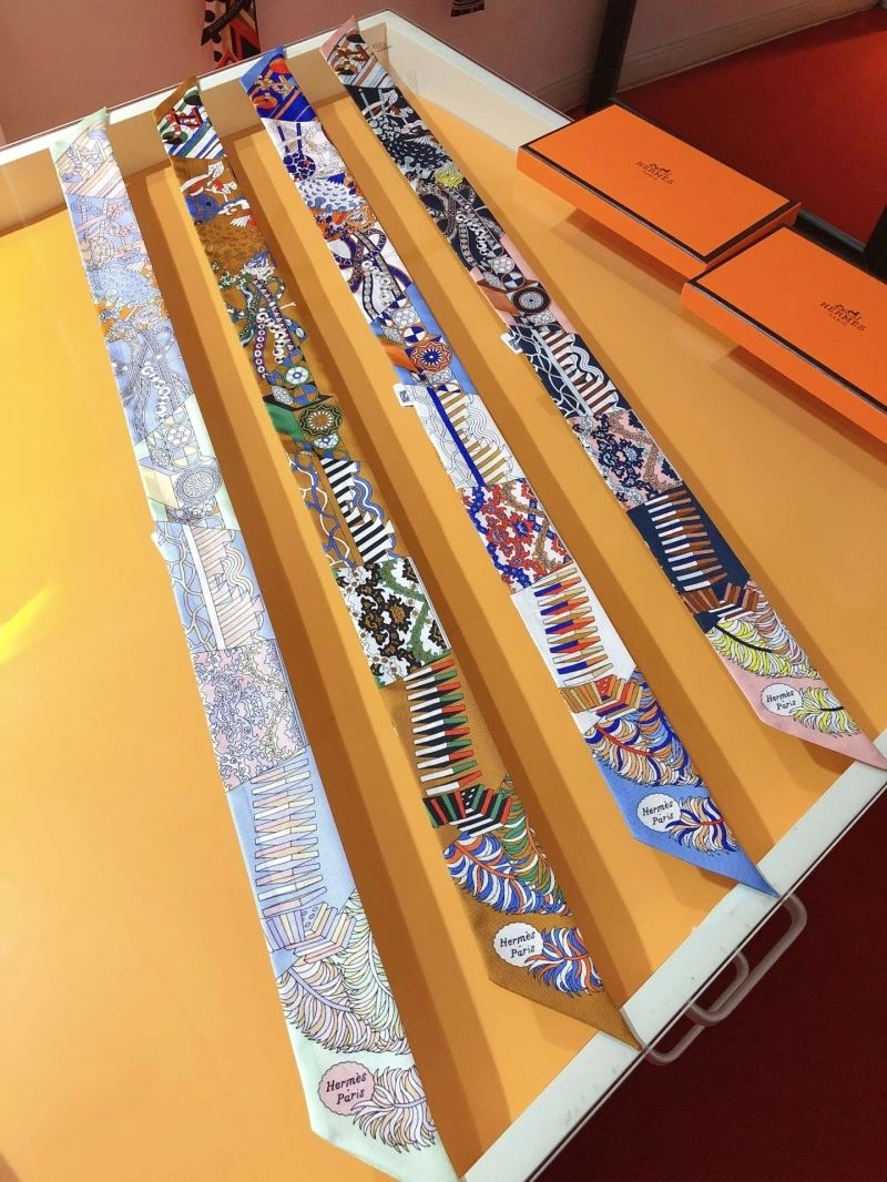 Hermes Silk