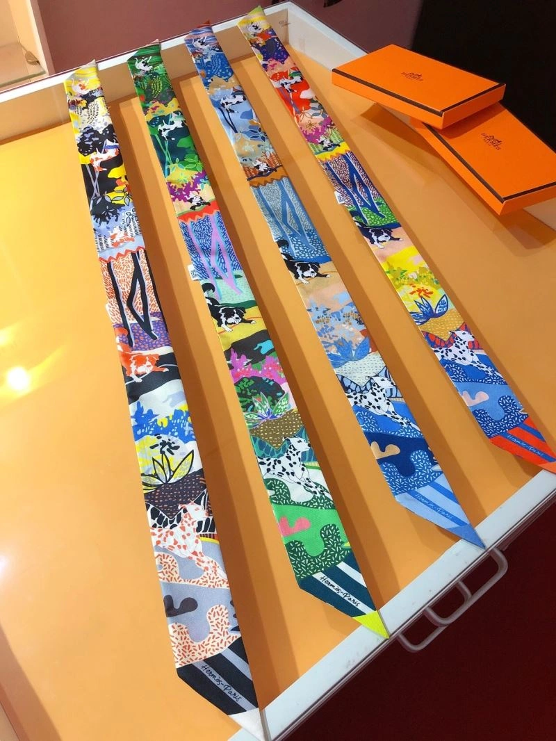 Hermes Silk