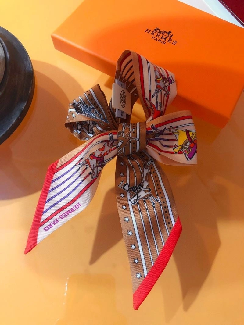 Bargain Hermes Silk