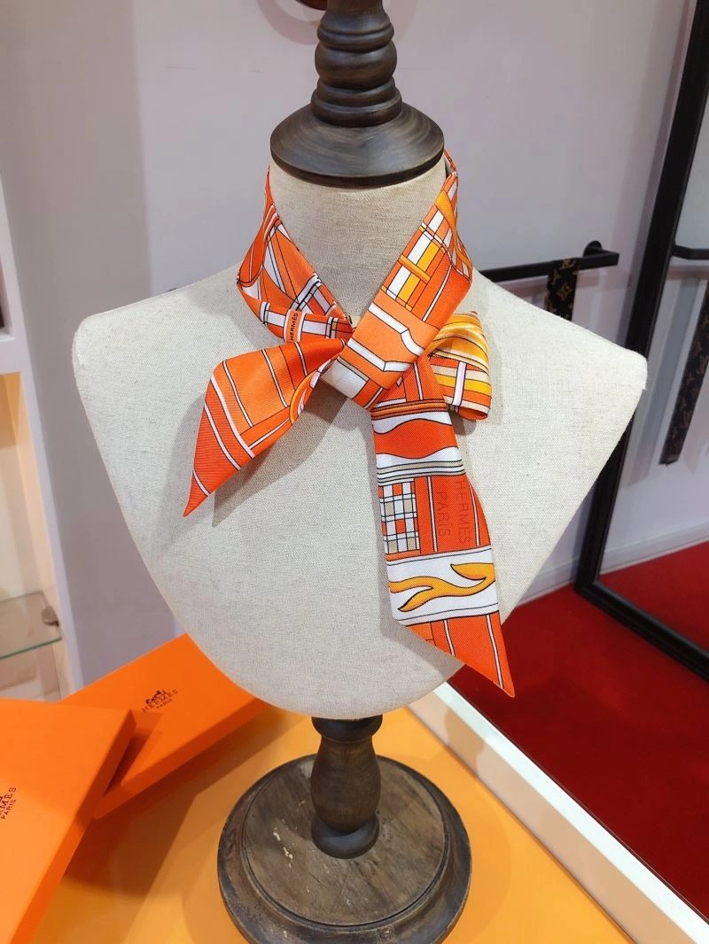 Brand-authenticated Hermes Silk