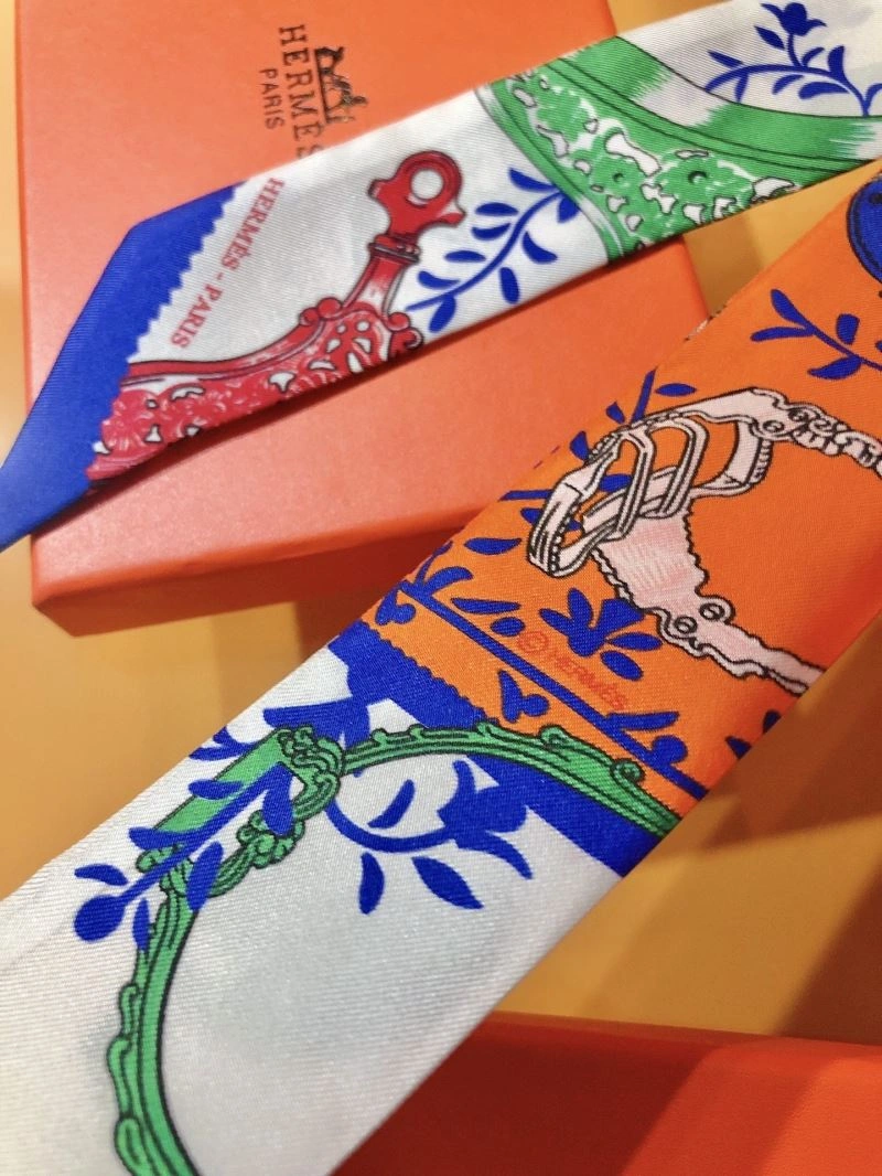 Top mirror Hermes Silk