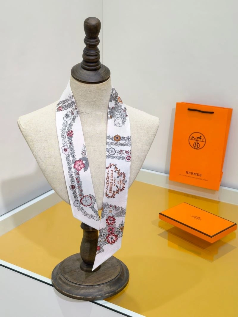 Precise copy Hermes Silk