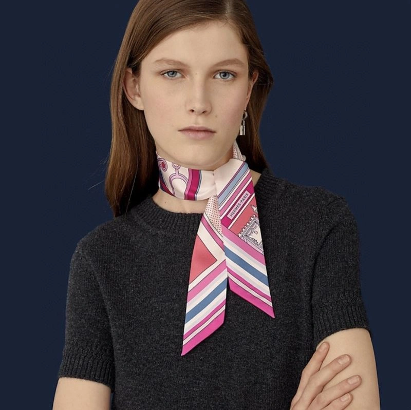 Value-priced Hermes Silk