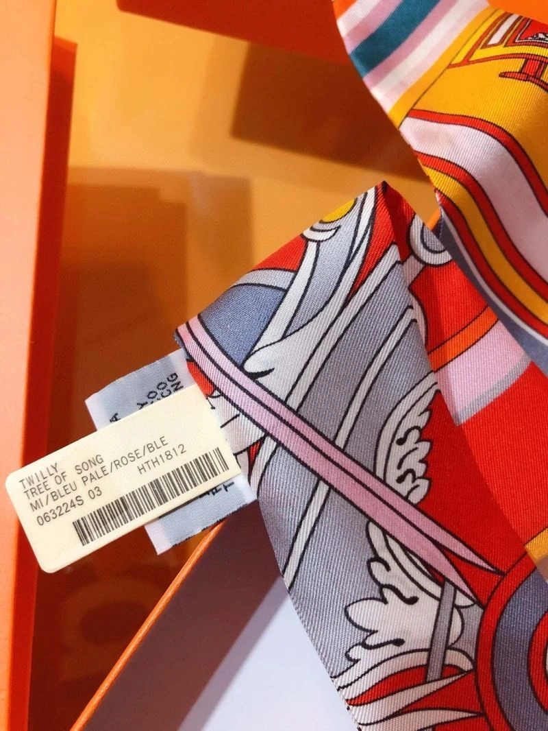 Value-priced Hermes Silk