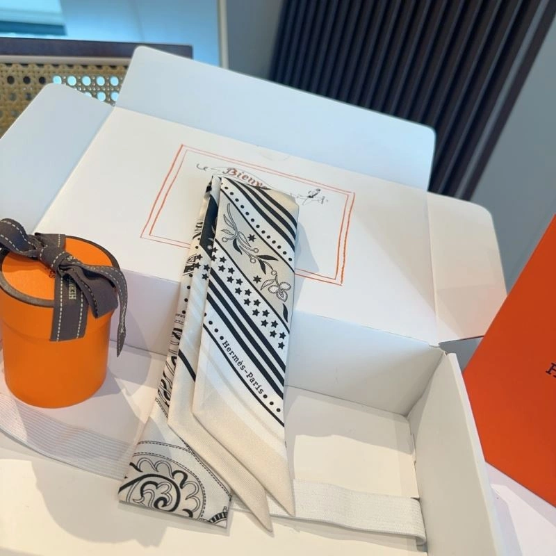 Value-priced Hermes Silk