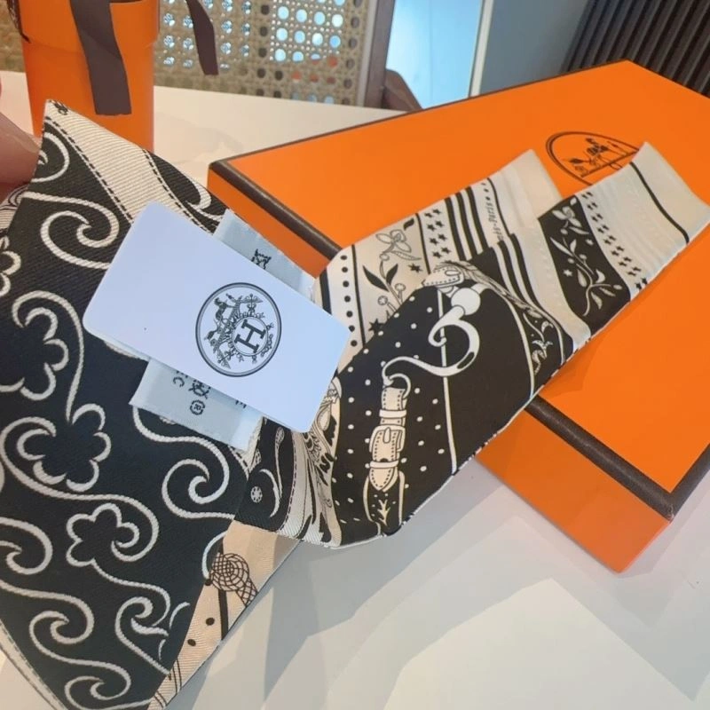 Value-priced Hermes Silk