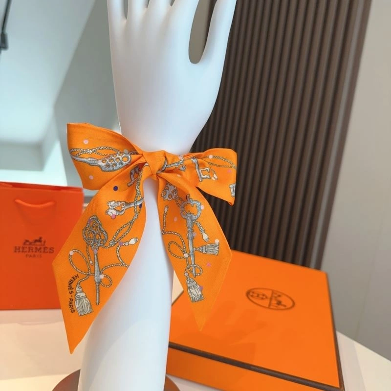 Accurate model Hermes Silk